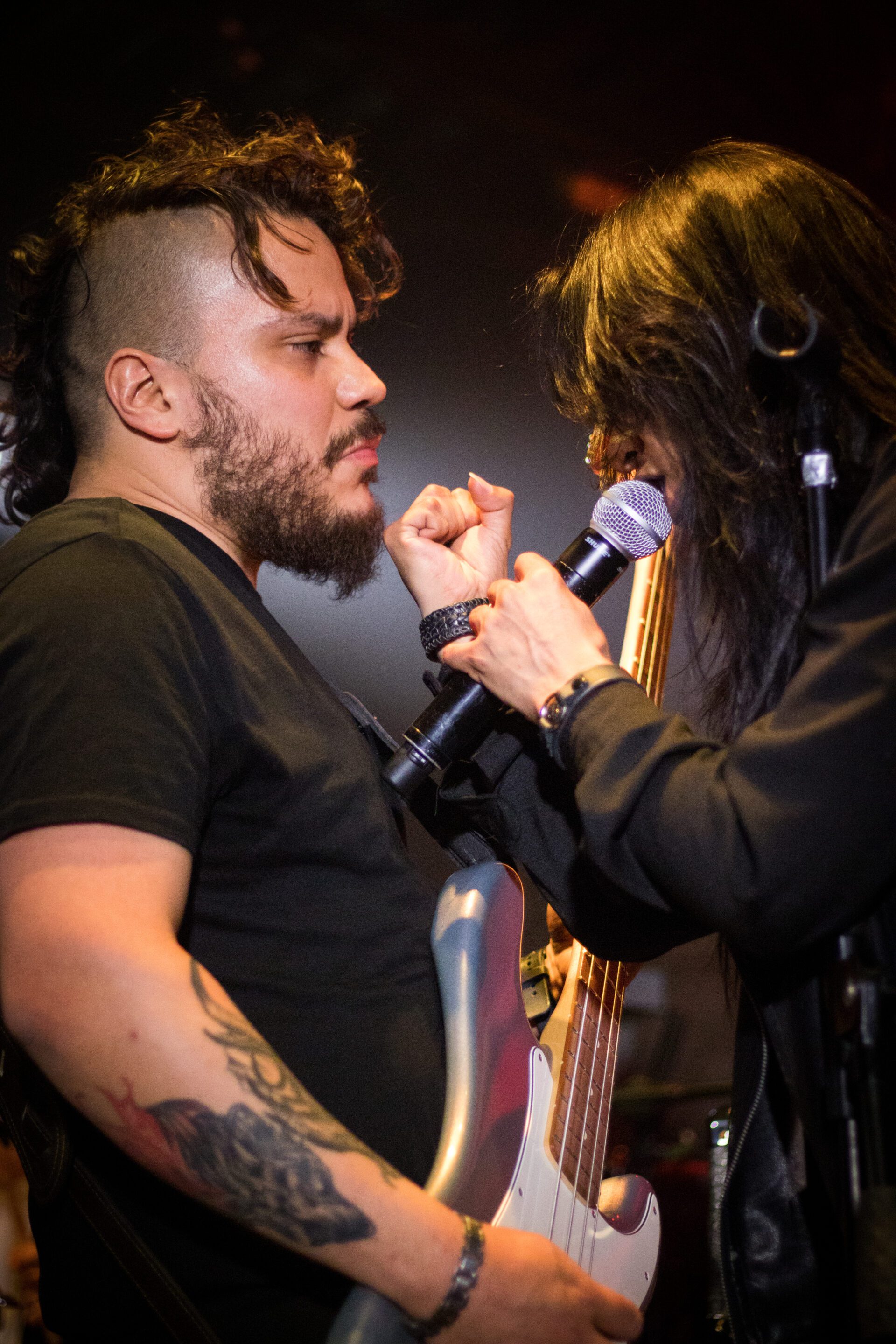 El power metal de Angra en CDMX - iHeartRadio