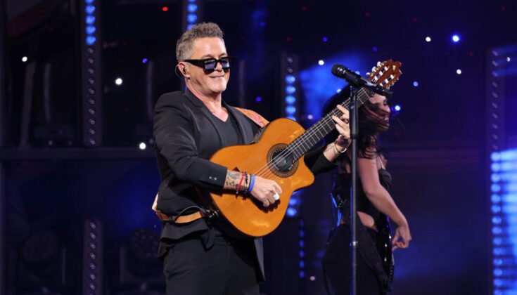 Alejandro Sanz anuncia nuevo álbum, “Y ahora qué +” - iHeartRadio